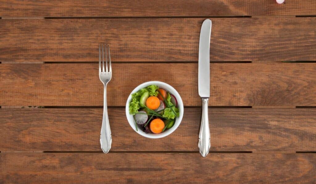 Do Smaller Plates and Bowls Really Help you Eat Less?