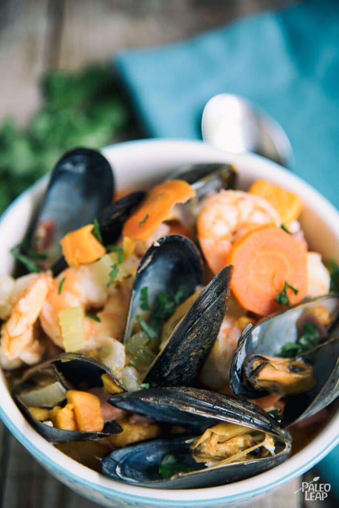Mussels And Shrimp Chowder Recipe | Paleo Leap