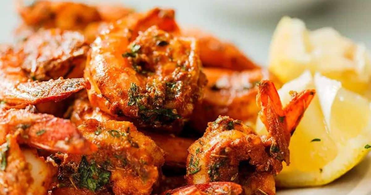 5-Minute Spicy Shrimp Recipe | Paleo Leap