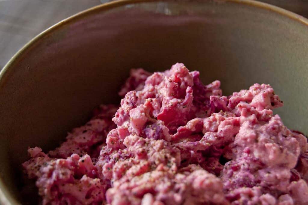 Beet and Egg Salad | Paleo Leap